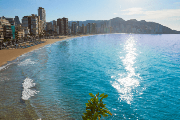 The Ultimate Benidorm Strip Bar Crawl Route: A Nightlife Guide – Benidorm Resort Expert